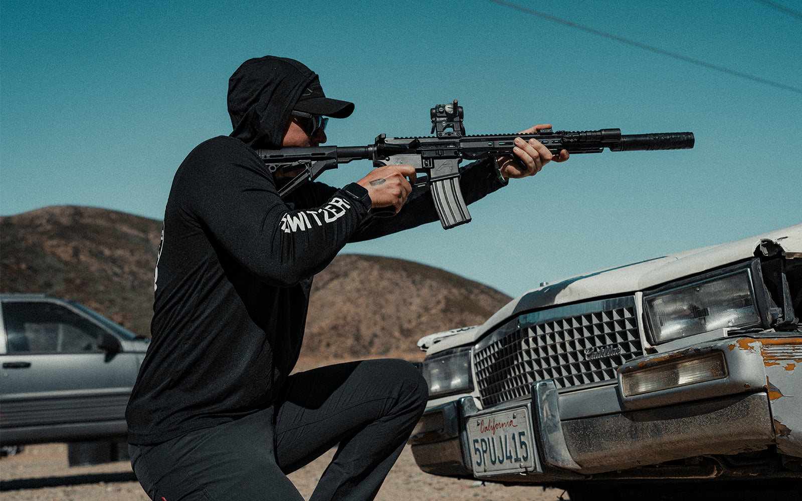 Howitzer Clothing | United We Stand, Divided We Fall